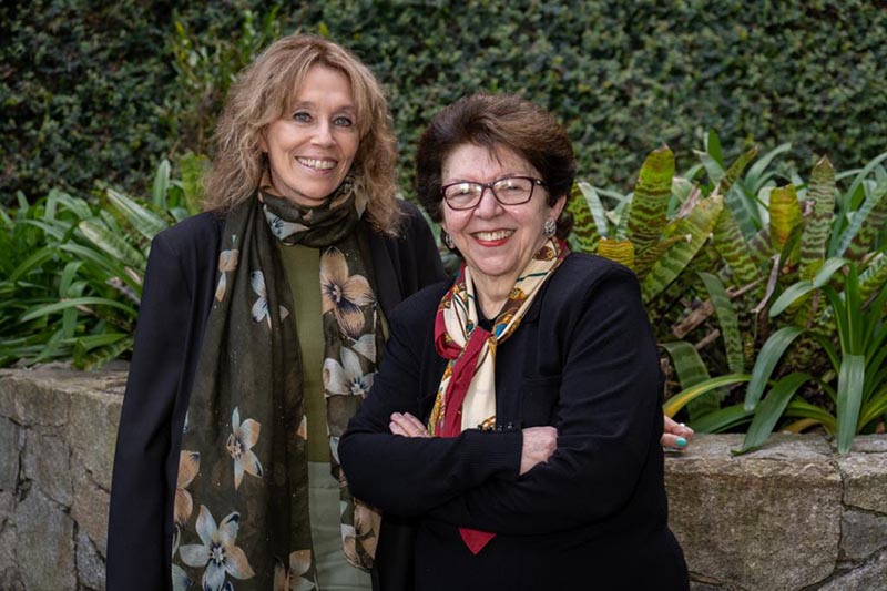 Exposição de artes visuais: 2 Mulheres de Fino Traço – Casa de Artes ...